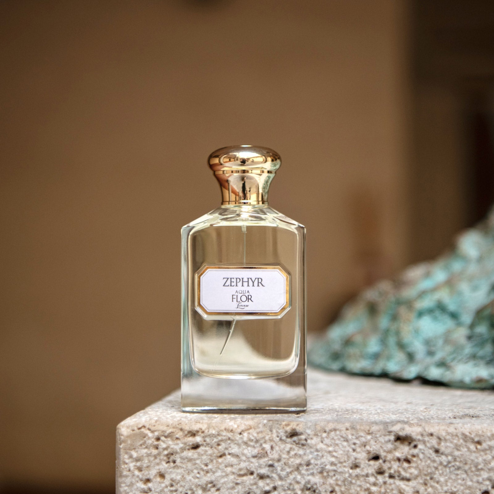 Zephyr fragrance spicy and woody fragrance | Aquaflor